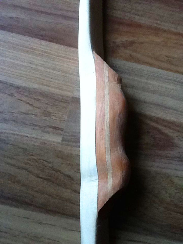 How to create the handle grip of a flatbow