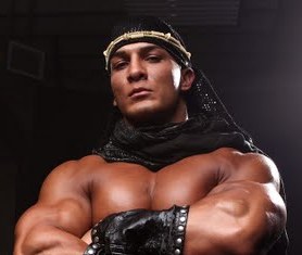 world bodybuilders pictures: bodybuilder Omar Fabrouk in arabian costume