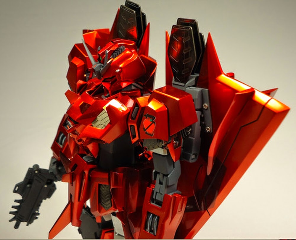 Custom Build: 1/100 Zeta Gundam "Red Snake ver." Gundam EVOLVE ver.