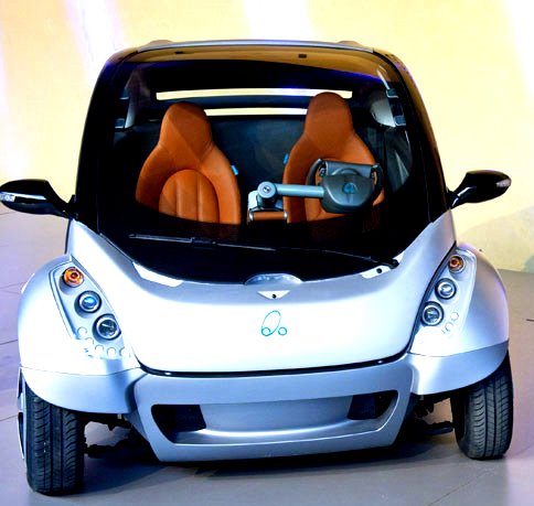 The Flying Tortoise: Spain Makes The World's First Tiny Fold-Up Car...
