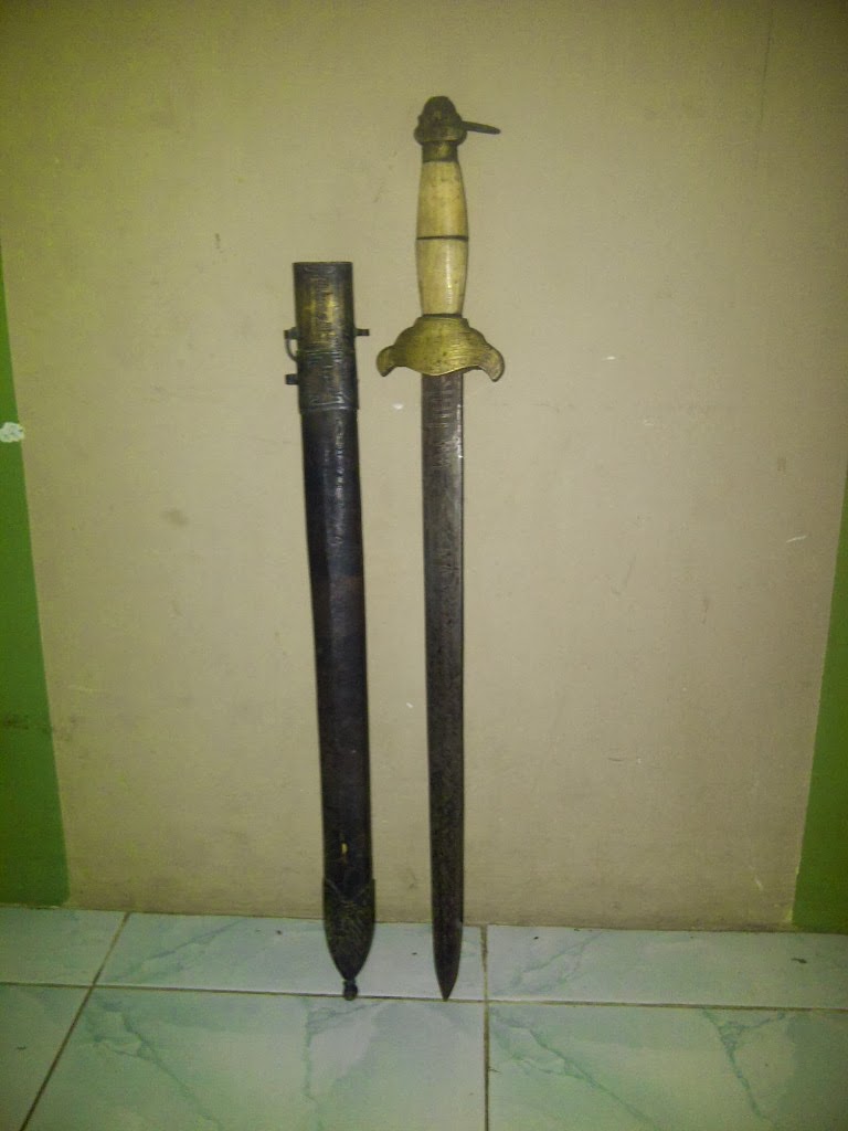 PEDANG CINA KUNO - GALERI ANTIK INDONESIA