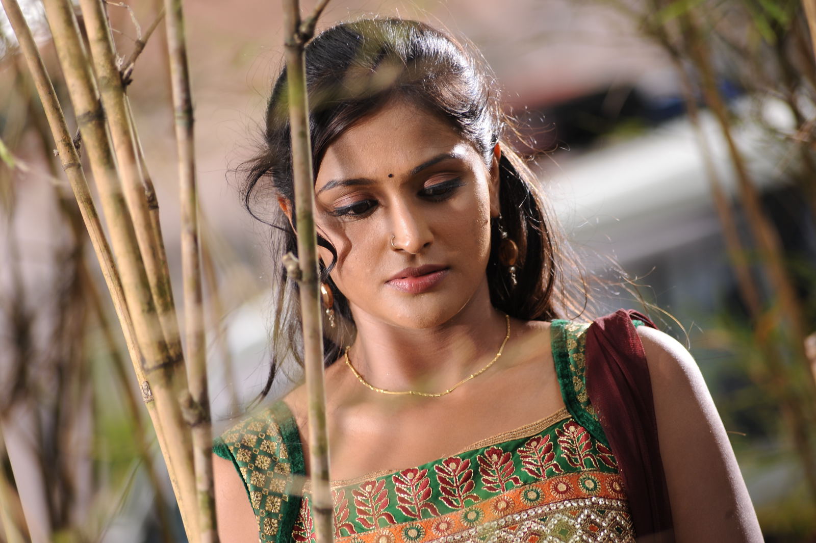 Actress Ramya New Photos HQ - myactressbook