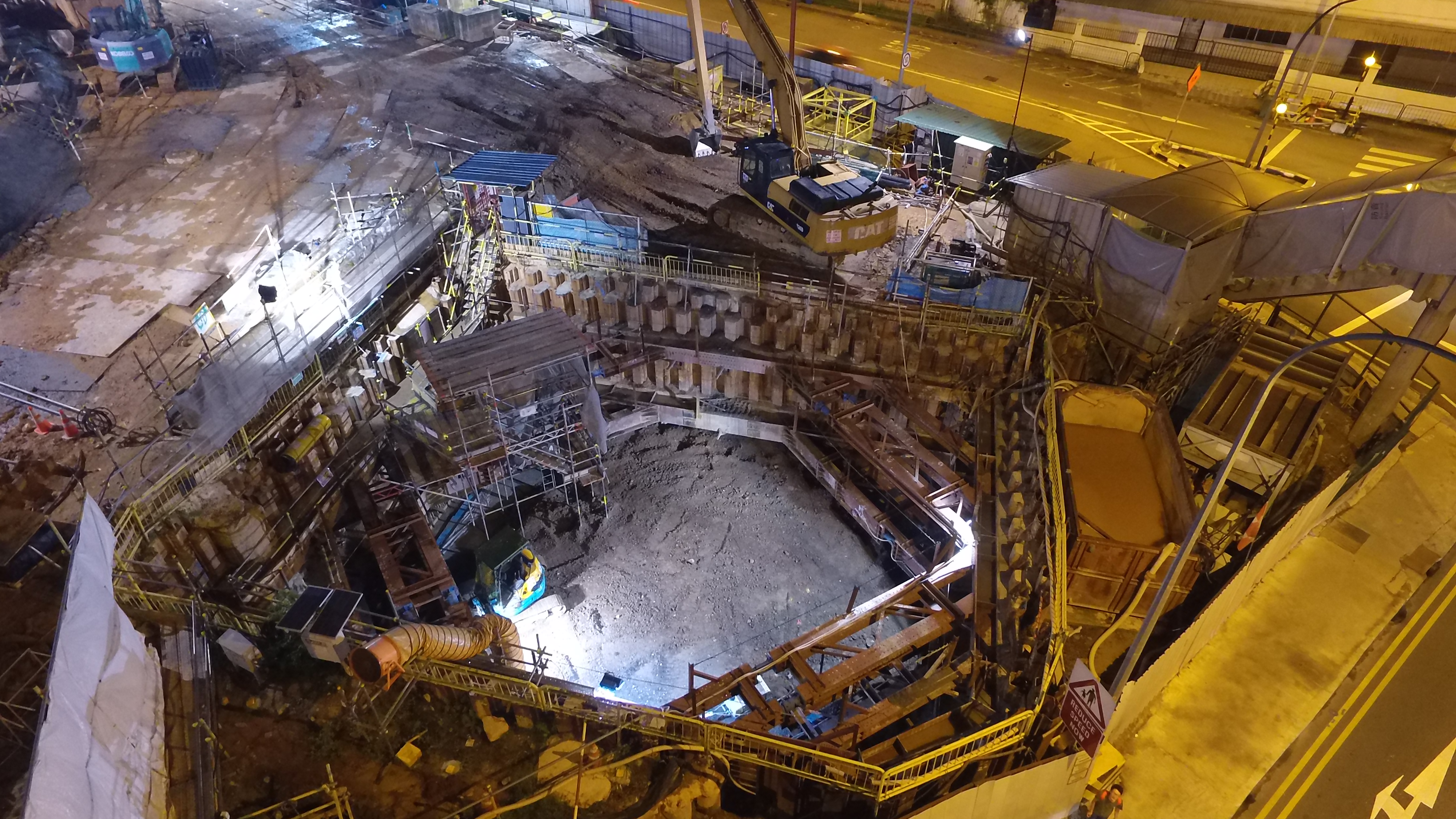 Thomson Line Construction: Upper Thomson Cast