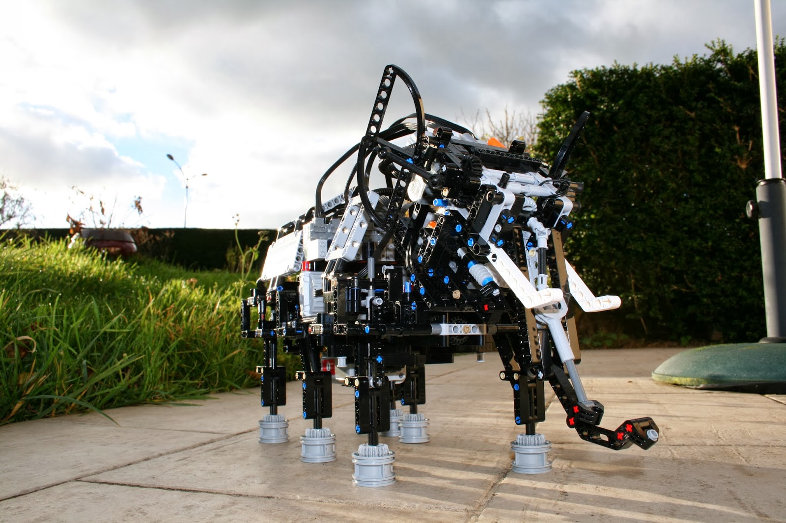 MOCs by bj51: [MOC] Mechanical six-legged Elephant