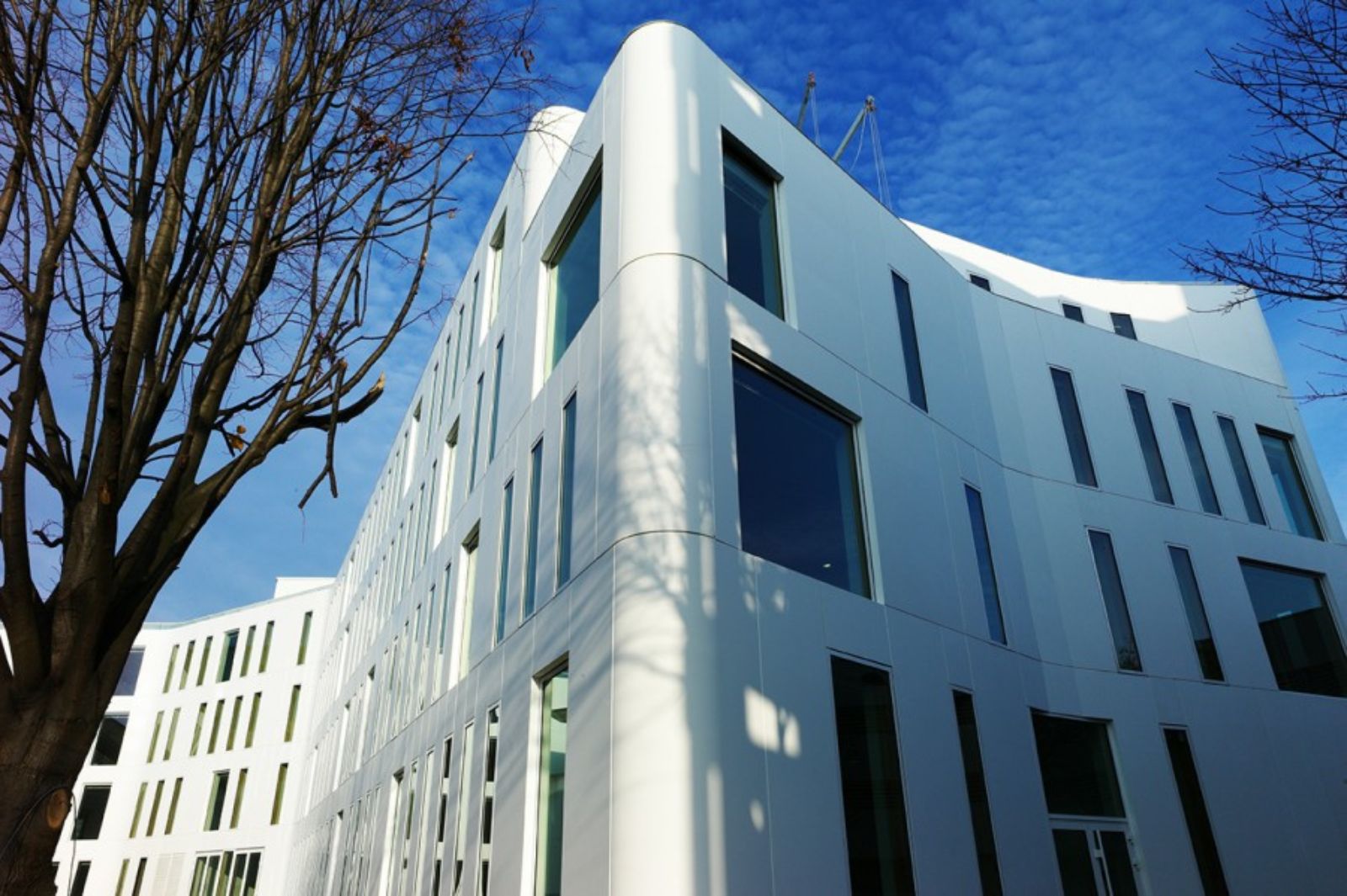 architecture now and The Future: POSITIVE-ENERGY BUILDING BY FASSIO ...