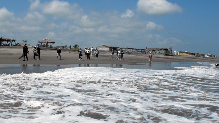 ALL YOU NEED IS ECUADOR: Isla Puná