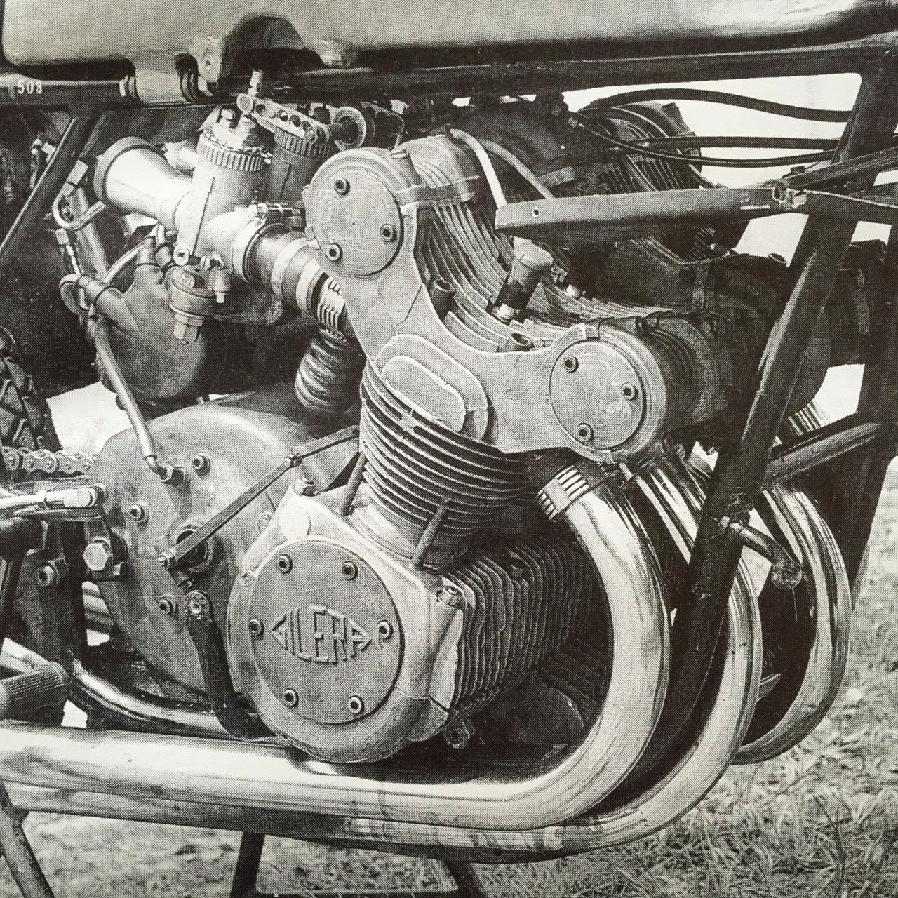 Vale, Geoff Duke; World Champion, Gentleman | Triumph Motorcycle Forum ...