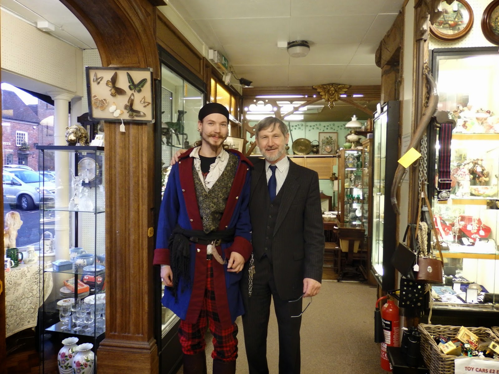 HUNGERFORD ARCADE ANTIQUES & COLLECTABLES: Hungerford Arcade: Victorian ...