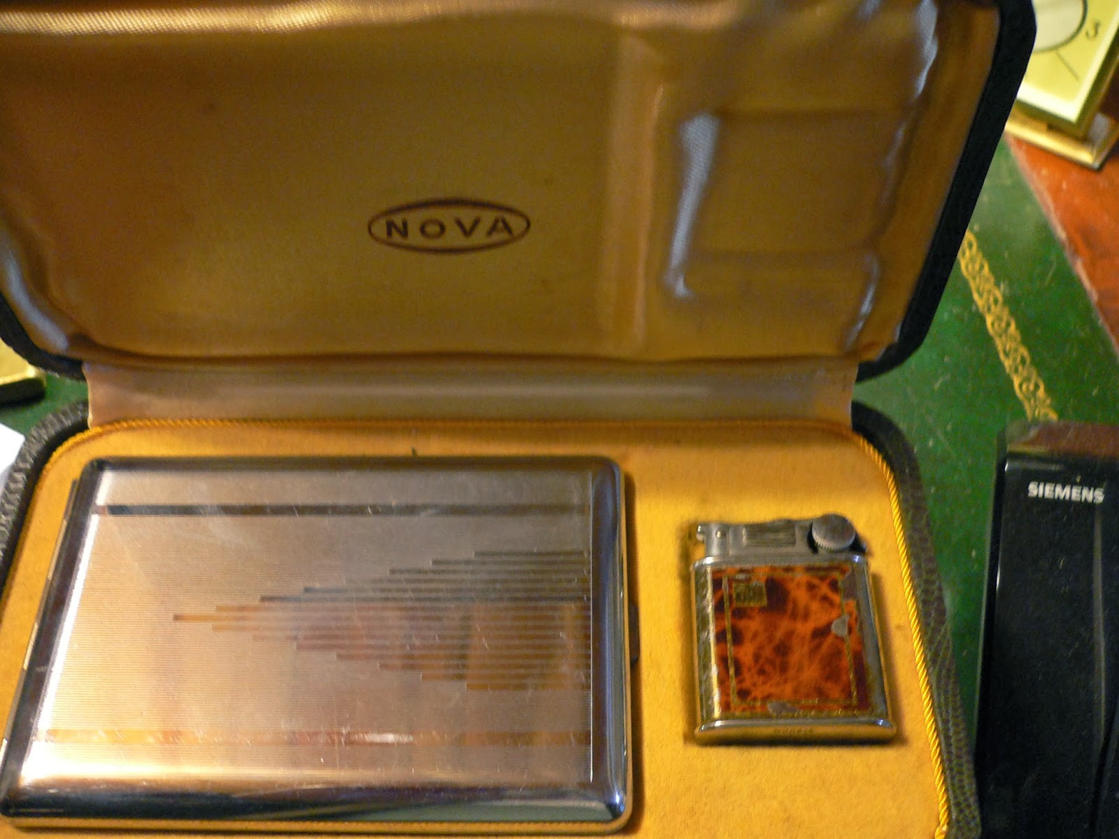 Les briquets de Pascal et... ses objets du tabac .: COFFRET