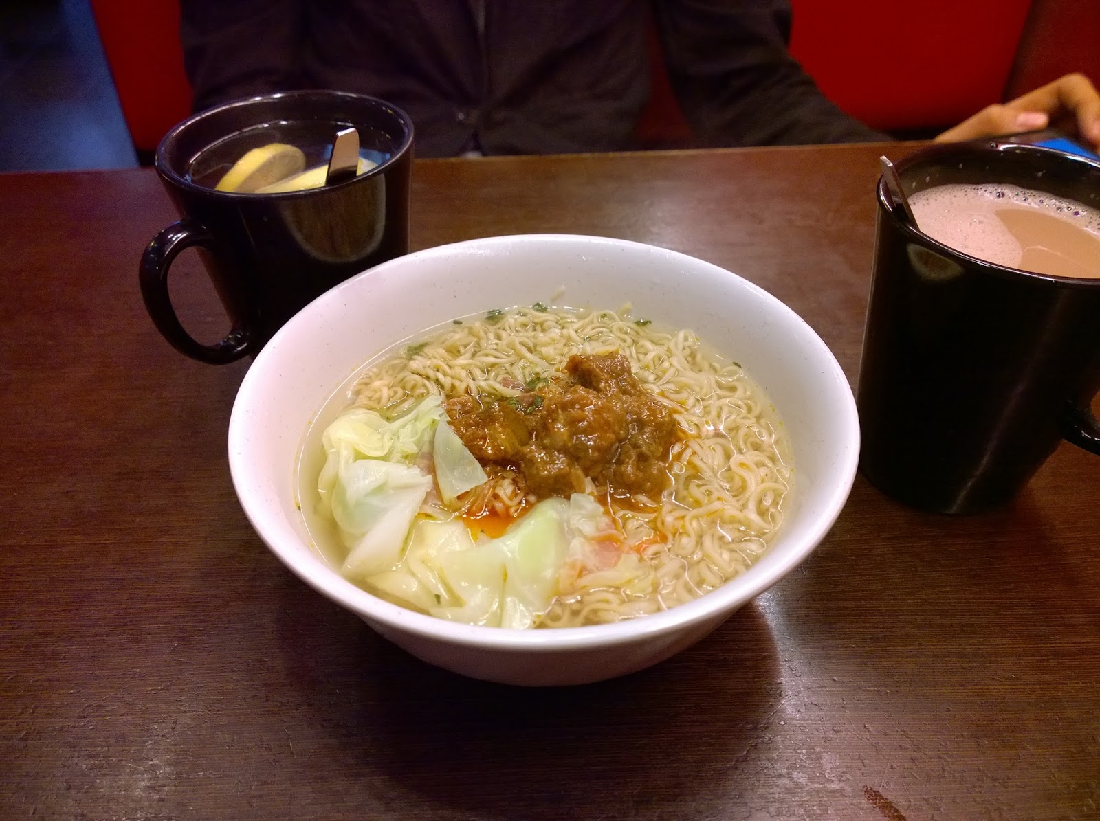 Lydia's Blog: A Typical Hong Kong Breakfast