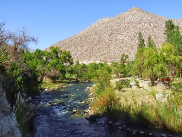 Chile Sorprendente : Valle de Tulahuen