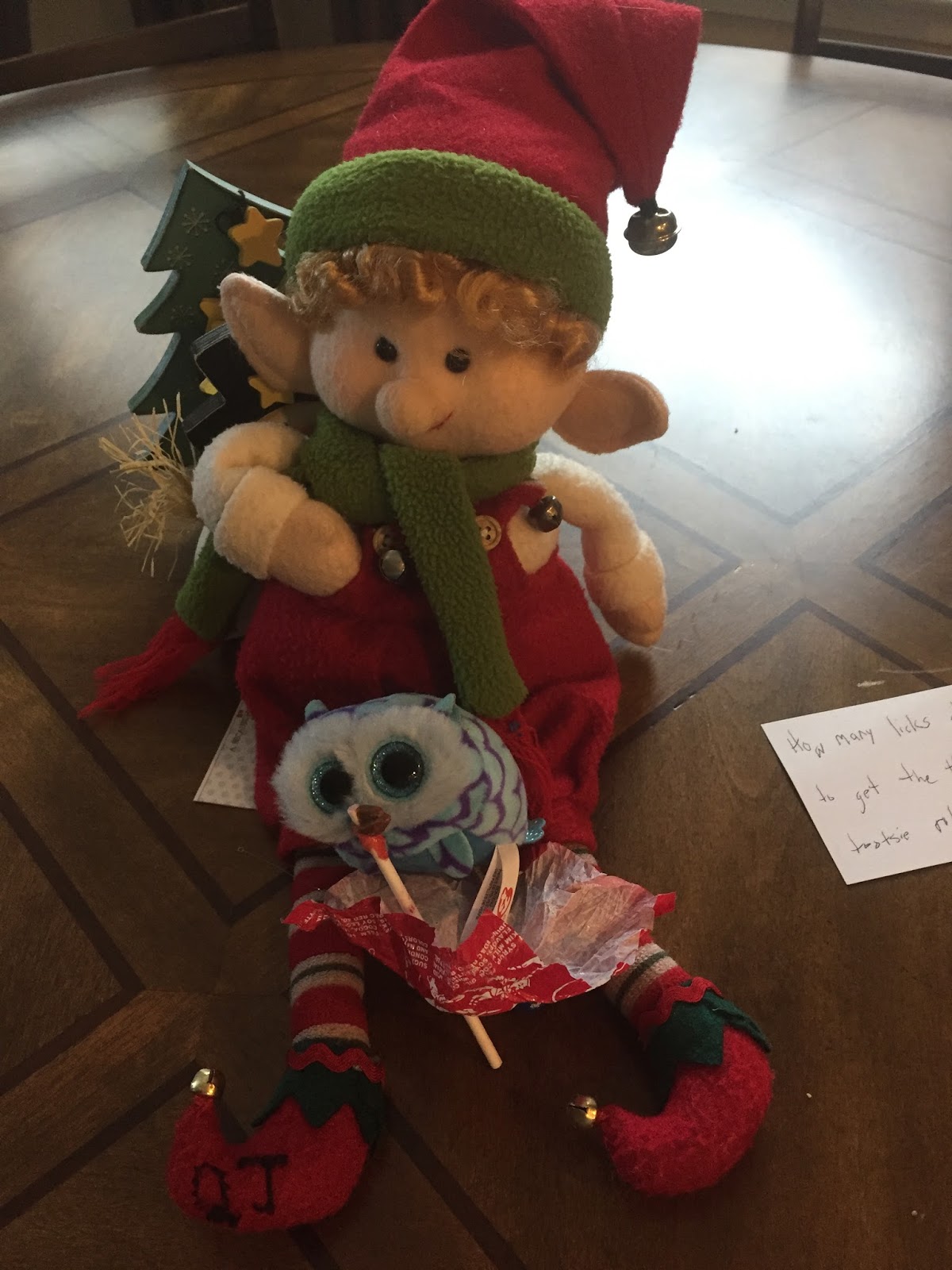Keitha's Chaos: Cutesy the Elf 2017 Week 2