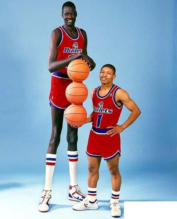 Fenryss: TALLEST PEOPLE IN THE WORLD