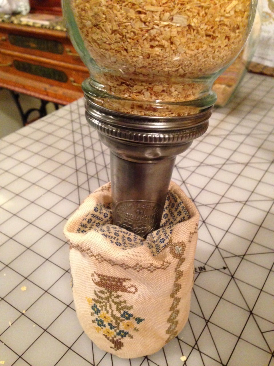 Scattered Seed Samplers: ~ Little Sparrow Pinkeep Drum Tutorial