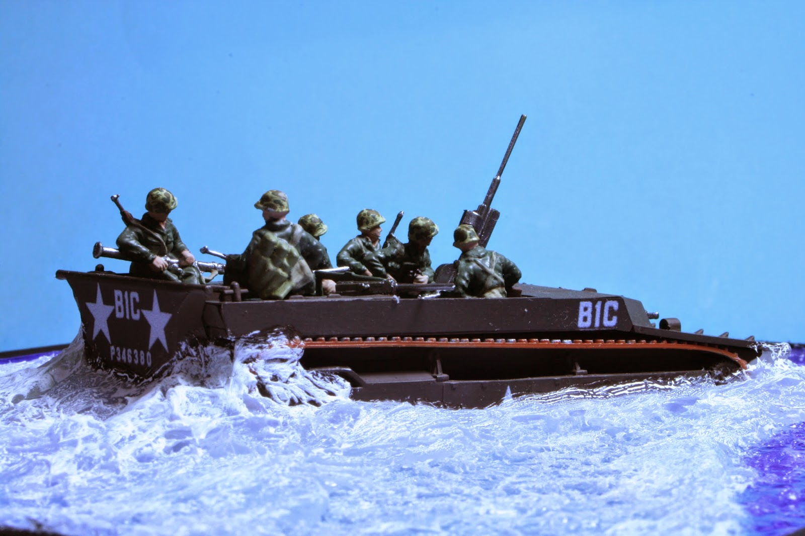 My other scale modeling page : LVT-4 (Landing Vehicle Tracked) heading ...