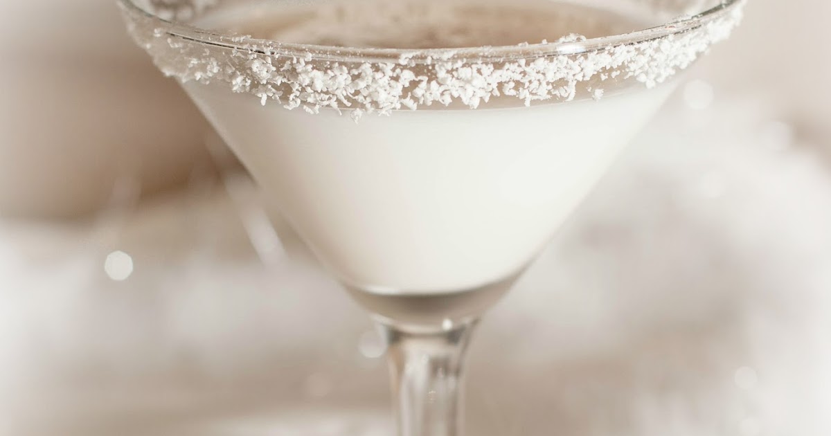 Snow White Chocolate Martini - A Year of Cocktails