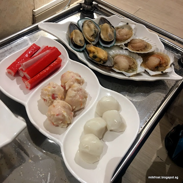 milkfrost's world: DM Chicken 分米鸡 | Dinner with Colleagues