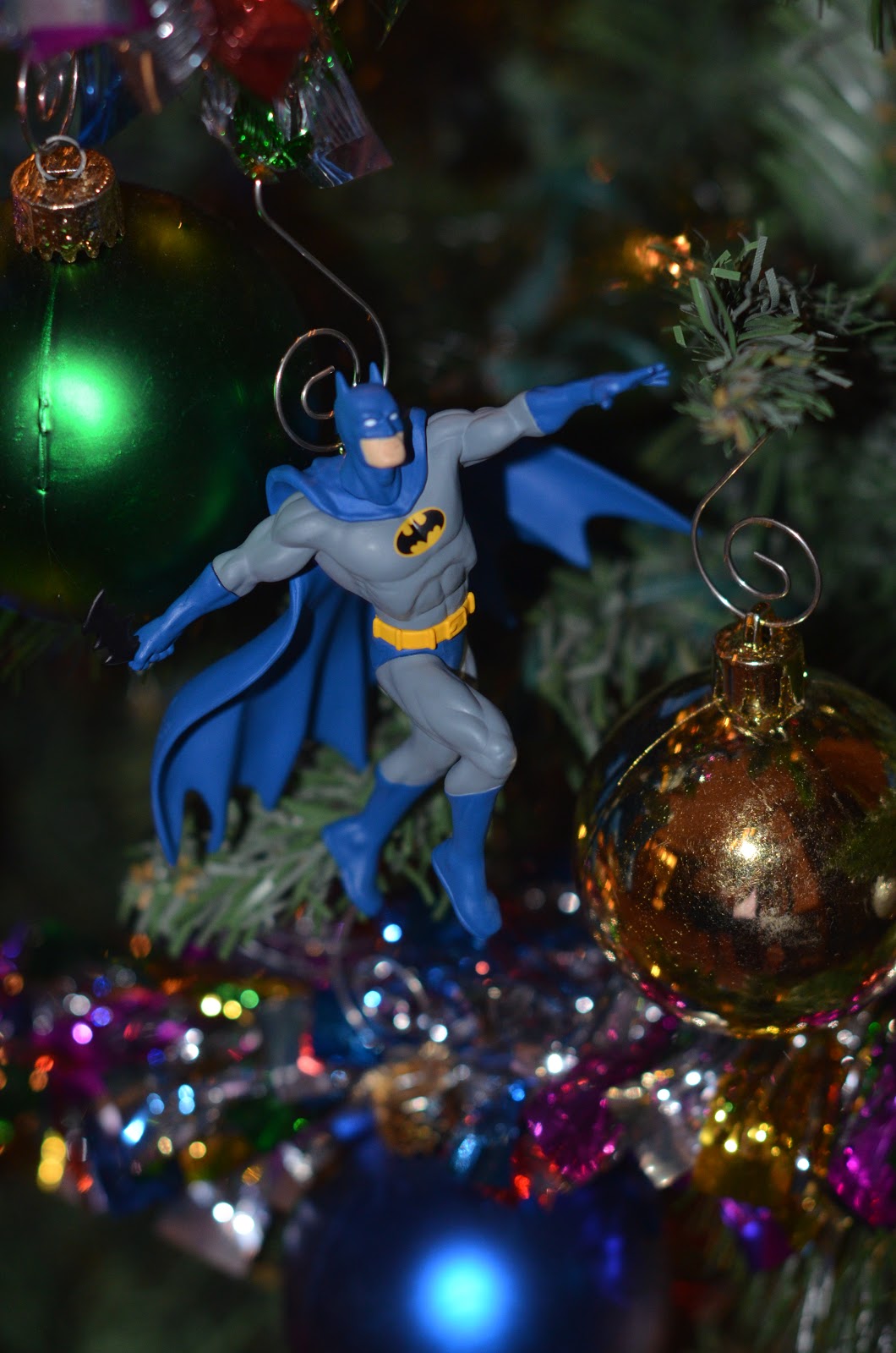 Entertaining Angels: It's a SUPER BAT. Kind of Christmas!