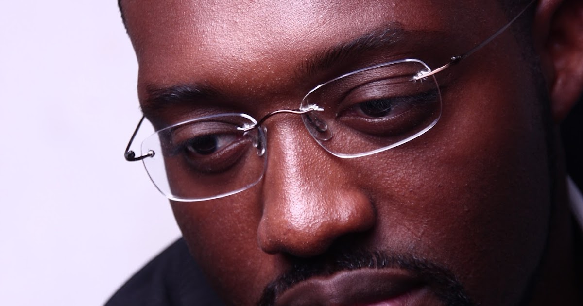 Zigzag Timeline: AUTHOR INTERVIEW: Anthony R. Howard