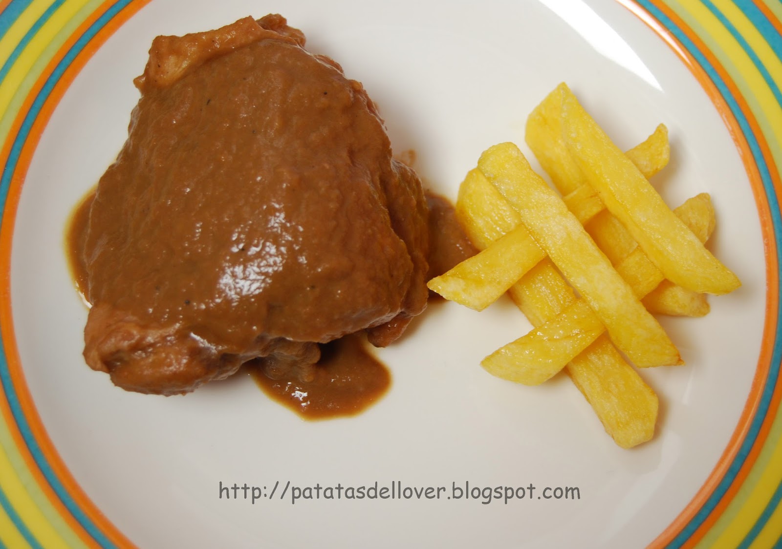 Patatas de llover: POLLO EN SALSA DE CHOCOLATE