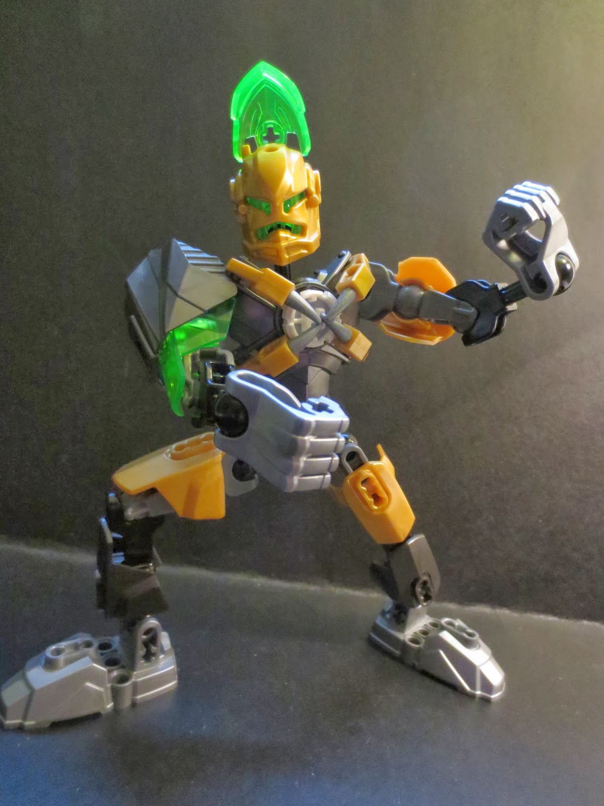 Action Figure Barbecue: Lego Review: Rocka from Hero Factory: Brain ...