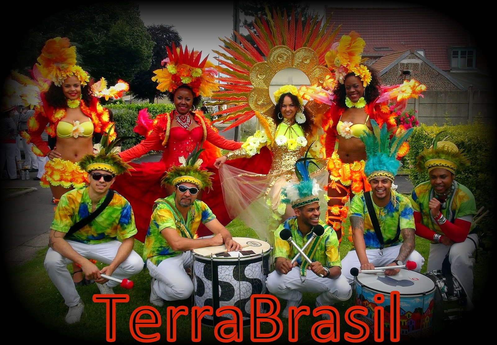 Batucada TERRA BRASIL: Parade