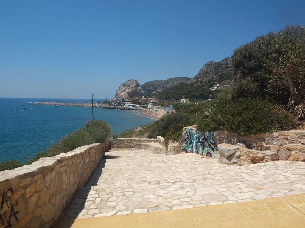 SOM DE PÍCNIC: Zona de pícnic del Mirador del Garraf, El Garraf (Sitges ...