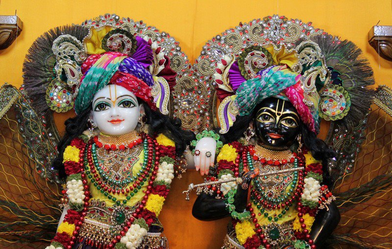 Sri Krishna Balaram Darshan: June 05, 2012 Darshan