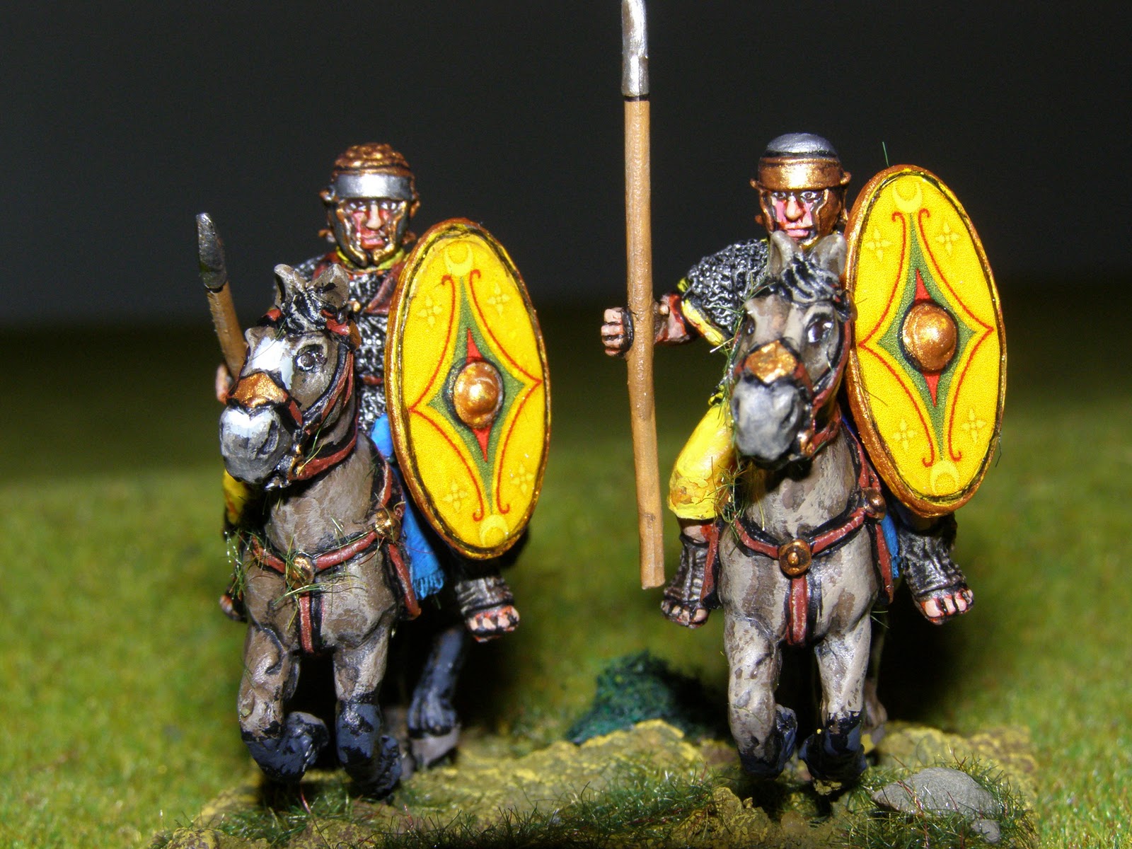 Light Bobs and Paint Blobs: Painting Progress - Roman Auxiliary Cavalry