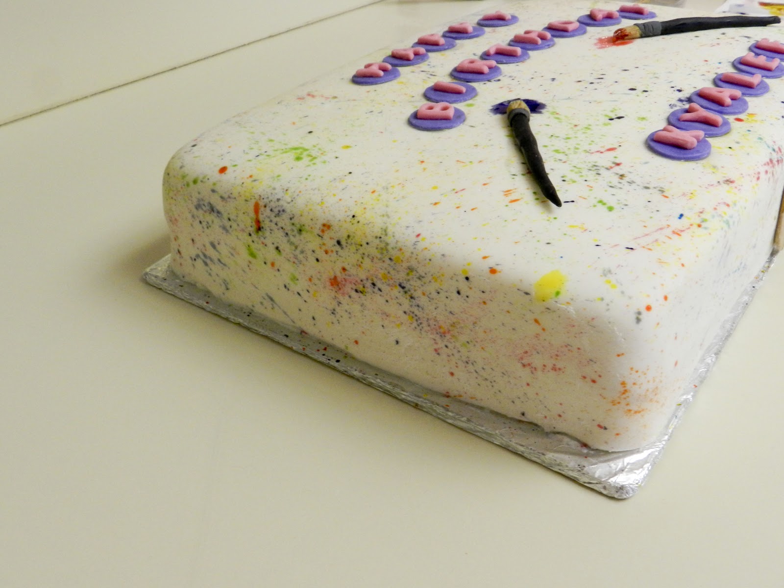 Michelle's Cakes: Paint Splatter Cake