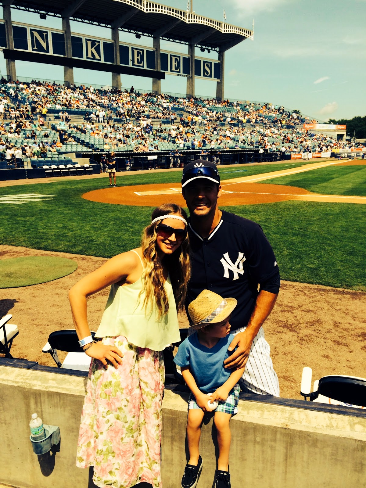 Garrett Jones Girlfriend Cassie