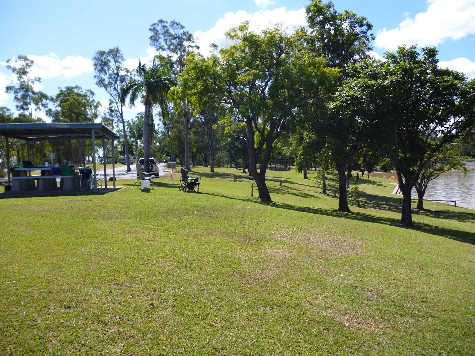 Val and Chris on tour: Catching red claws at Lake Maraboon