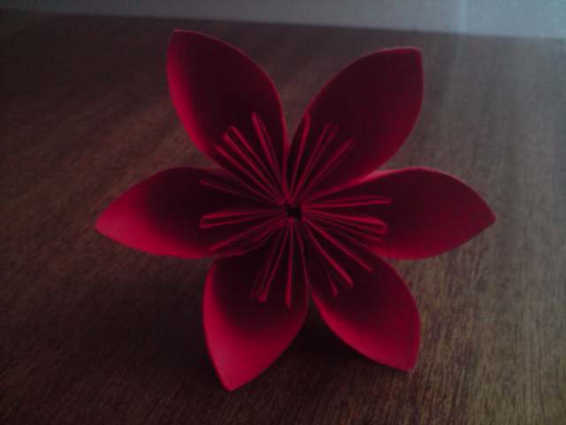 Floraria handmade ... cu flori din hartie: Floricele origami handmade ...