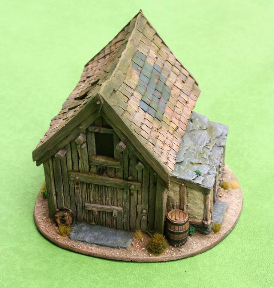 Dampf's modelling page: Resin buildings from Apocalypse Miniatures.