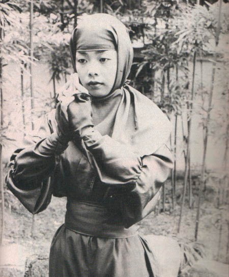 Ninjutsu Brasil: Mochizuki Chiyome Kunoichi (Ninja Mulher)