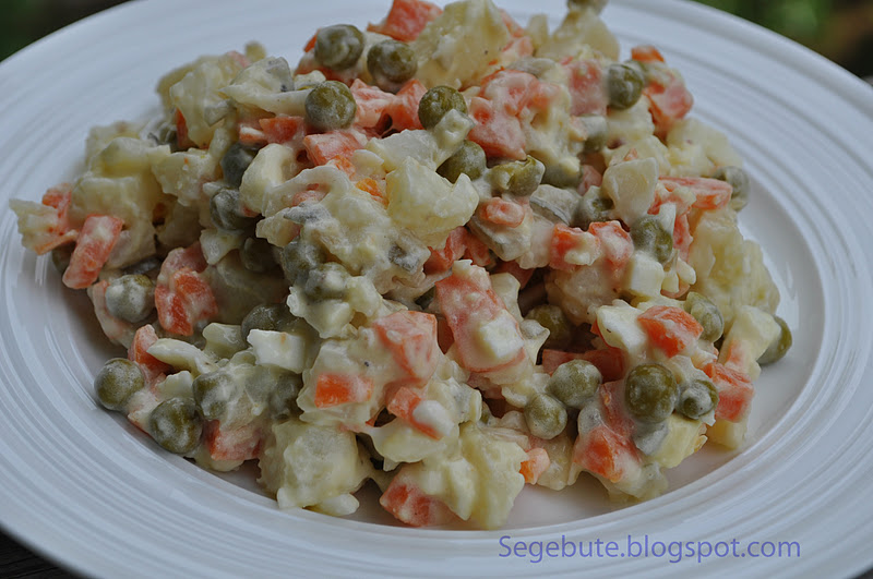 SEGEBUTĖS UŽRAŠAI: Balta mišrainė