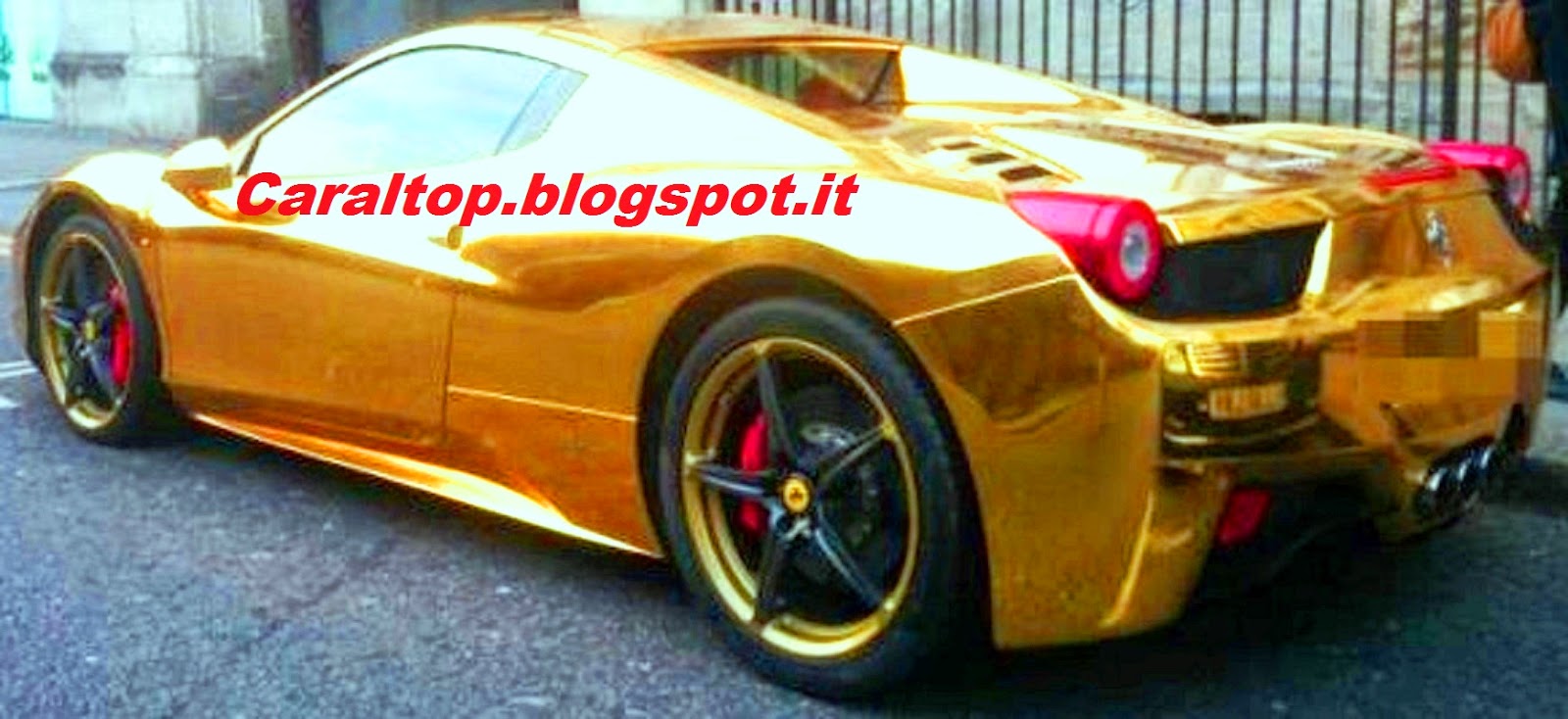 Car al Top 33: Ferrari 458 Spider: In versione Gold diventa più prezziosa