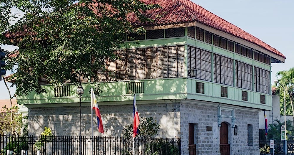 Jose Rizal House In Calamba Laguna Inside