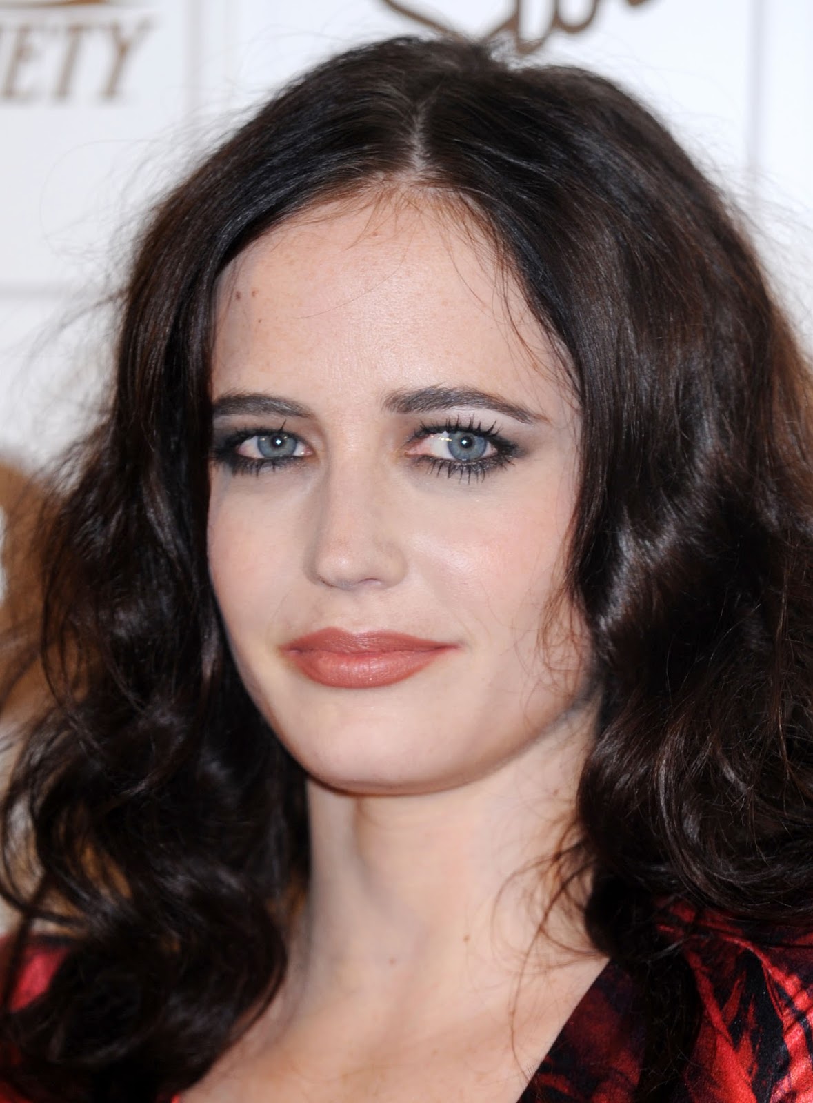 EVA GREEN | WikiCelebria