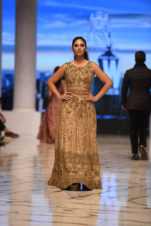 Pakistan Famous Fashion Designer HSY Fashion Pakistan Week F/W ...