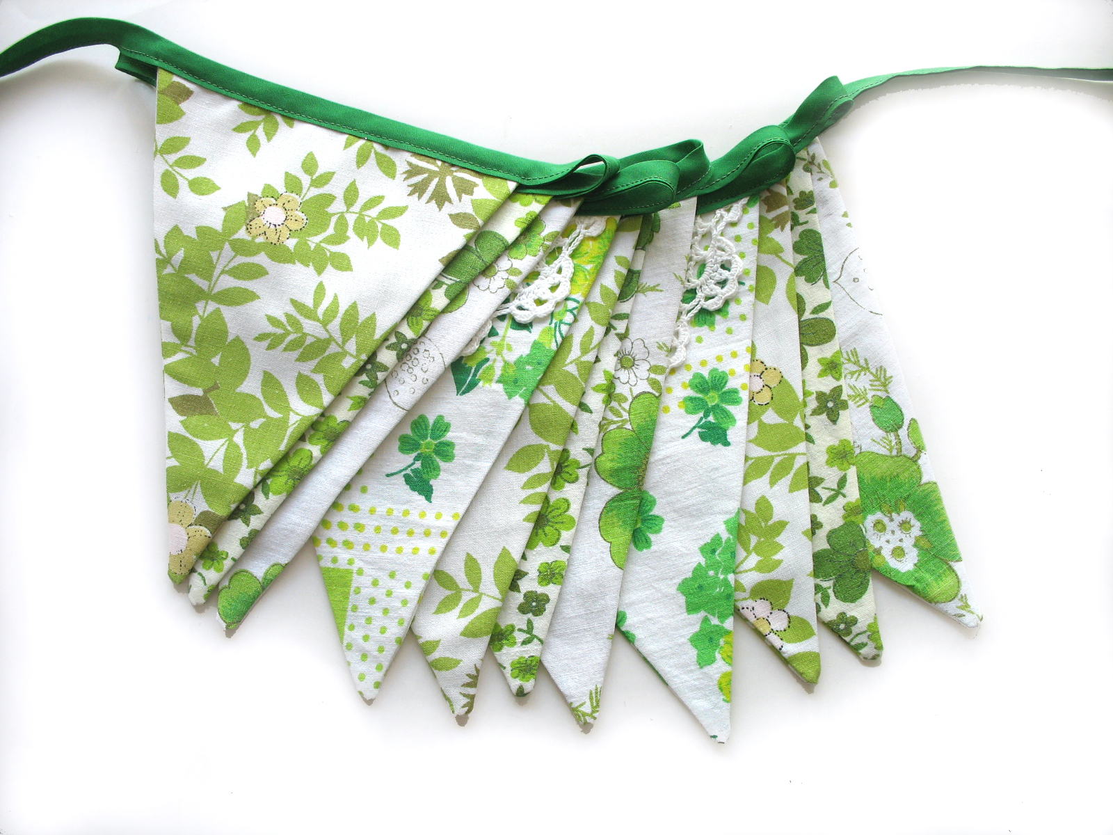 Merry-Go-Round Handmade: Vintage Retro Upcycled OOAK Flag bunting newly ...