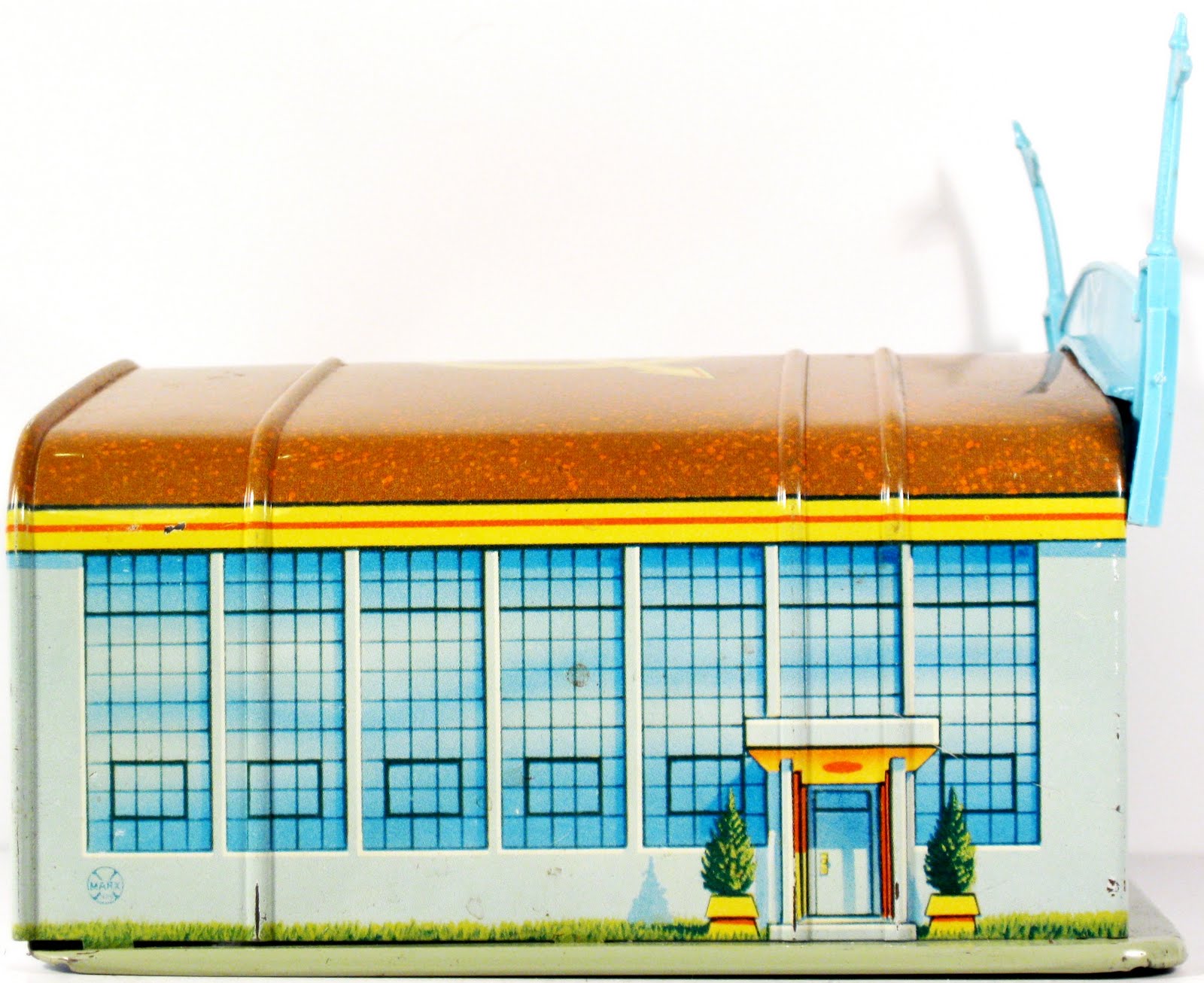 Toys and Stuff: Marx American Airlines Jetport Hangar