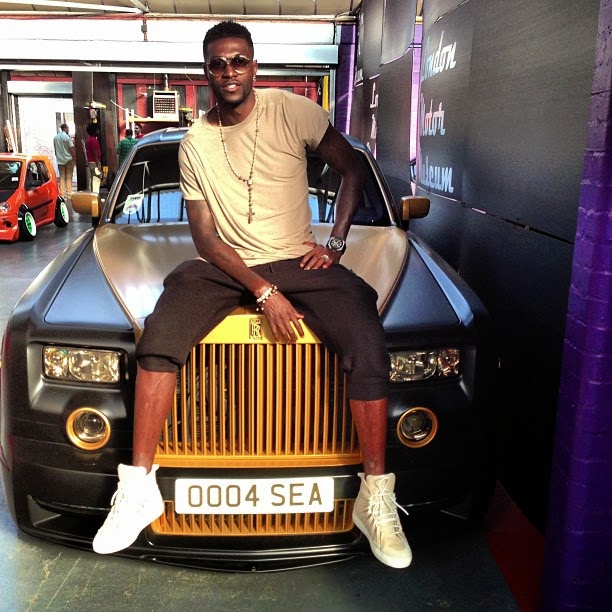 PHONES AND TABLETS SPECIFICATIONS VILLA: See How Large Emmanuel Adebayo ...