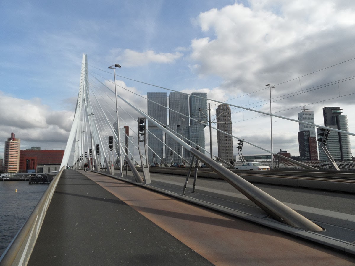 The Happy Pontist: Rotterdam Bridges: 1. Erasmus Bridge