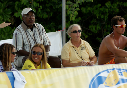 T. A.'s Take on Tennis: ALL-VOLLEY/BEACH TENNIS STORMS FORT MYERS BEACH ...