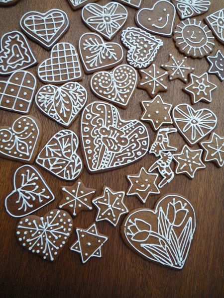 РИСУВАНИ КОЛЕДНИ СЛАДКИ