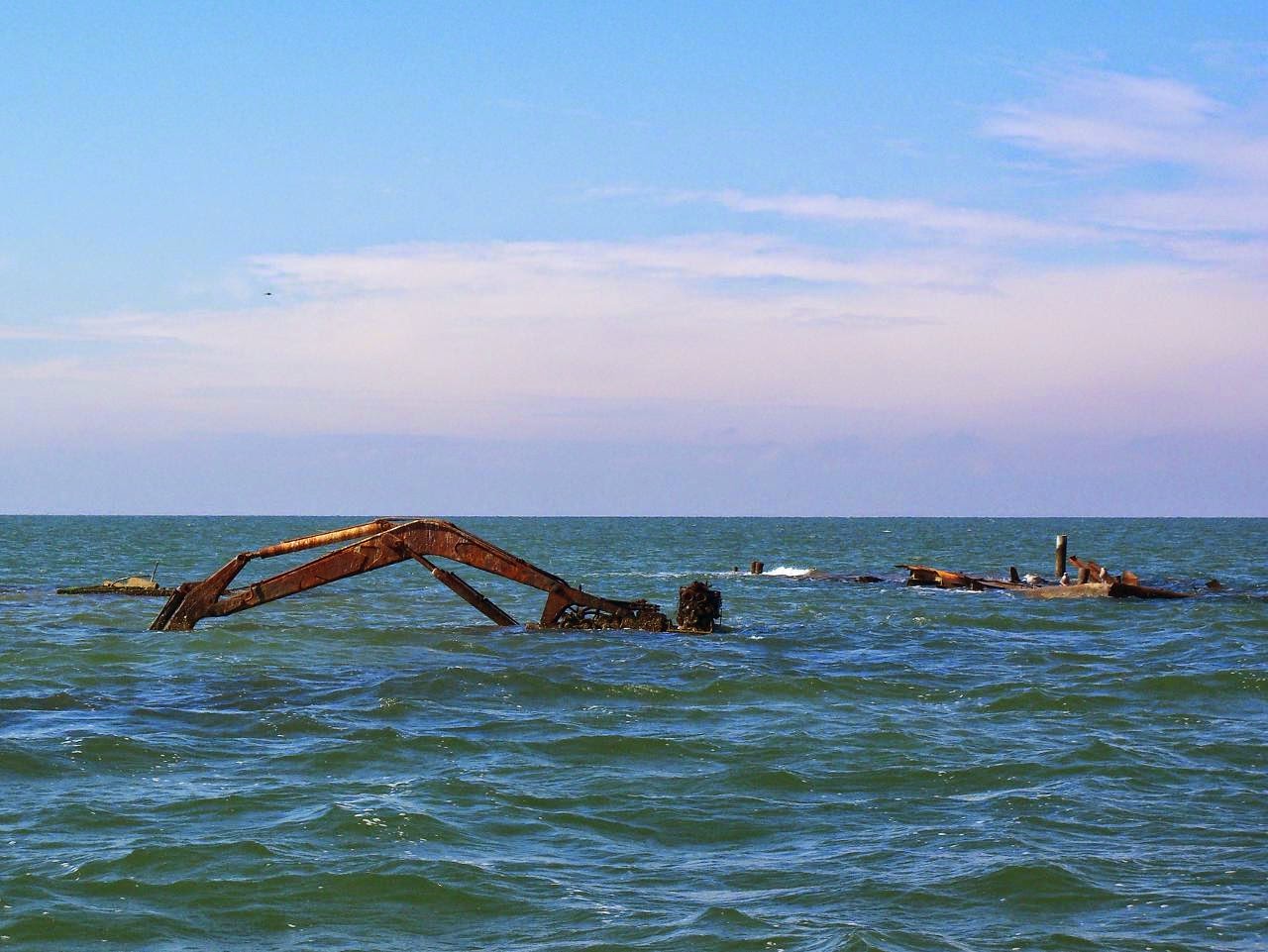 A View from the Beach: I'm Back From Fishing