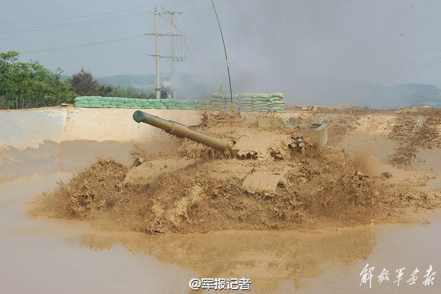 GreenDef: PLA’s Type 96A Tanks Conduct Extreme Training