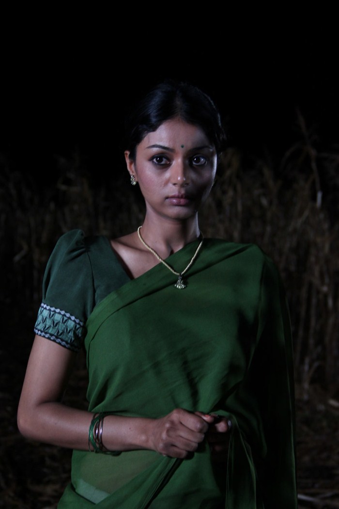 Actress Photos Stills Gallery: Sanam Shetty Photos Stills in Ambuli ...