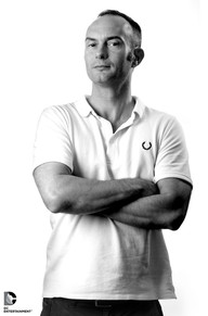 Cómic: Reseña de "Batman: Tierra Uno" vol. #1, de Geoff Johns y Gary ...